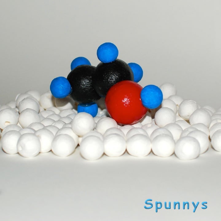How to build inexpensive molecular models How to build inexpensive molecular models