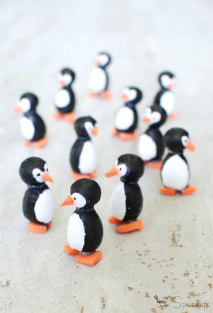 How to make adorable penguin figurines - SPUNNYS DIY